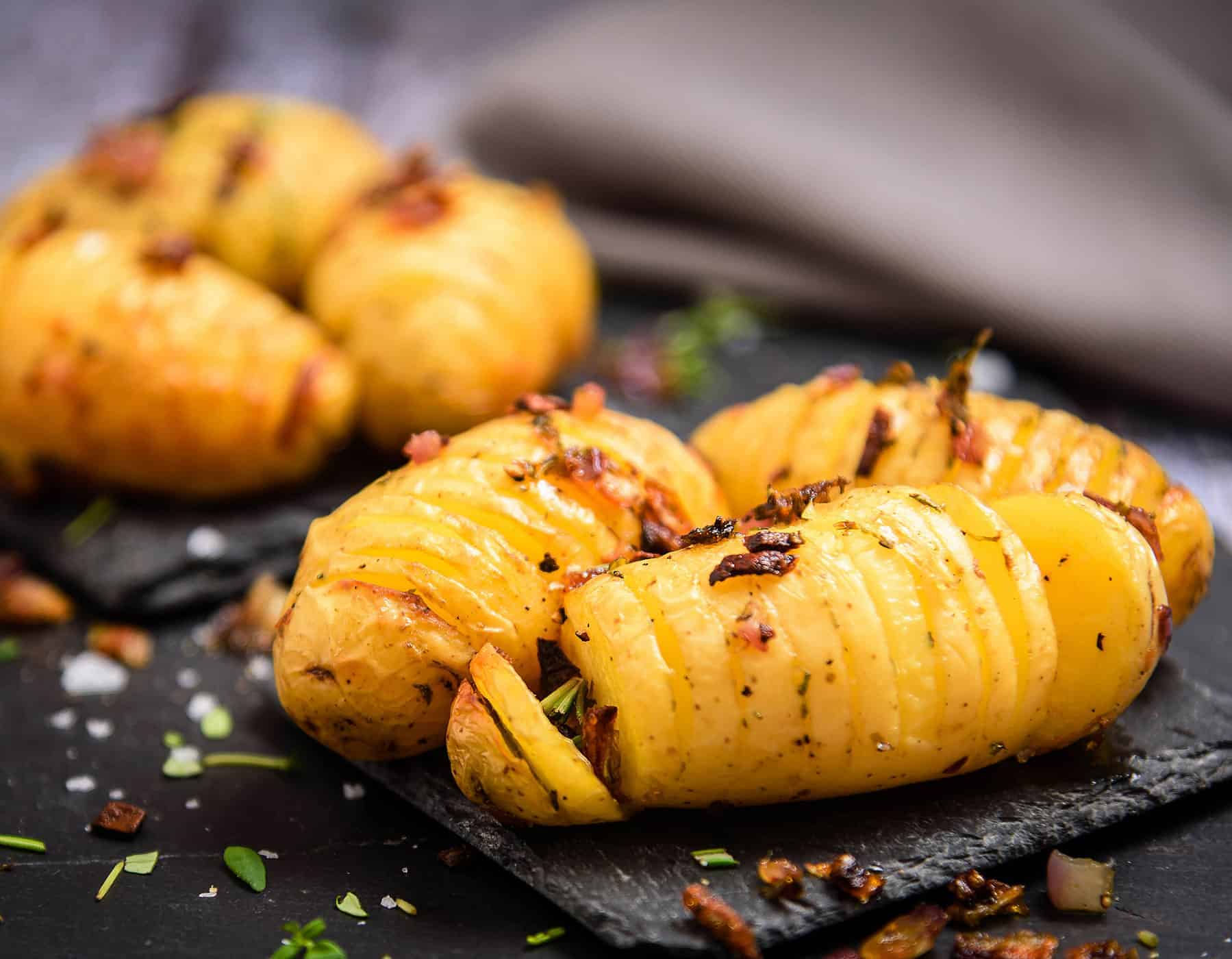 Vegan Herbed Mini-Hasselback Potatoes, Posh Potatoes! - Especially Vegan
