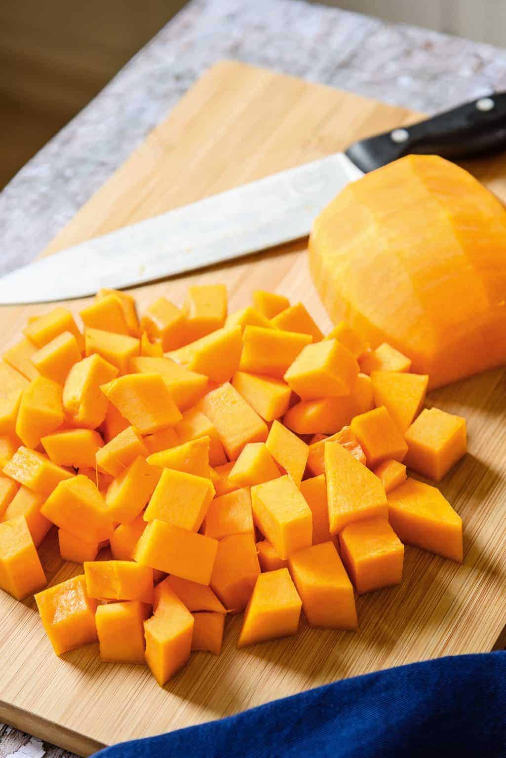 How to peel a Butternut-Squash, Quick and Easy! - Especially Vegan