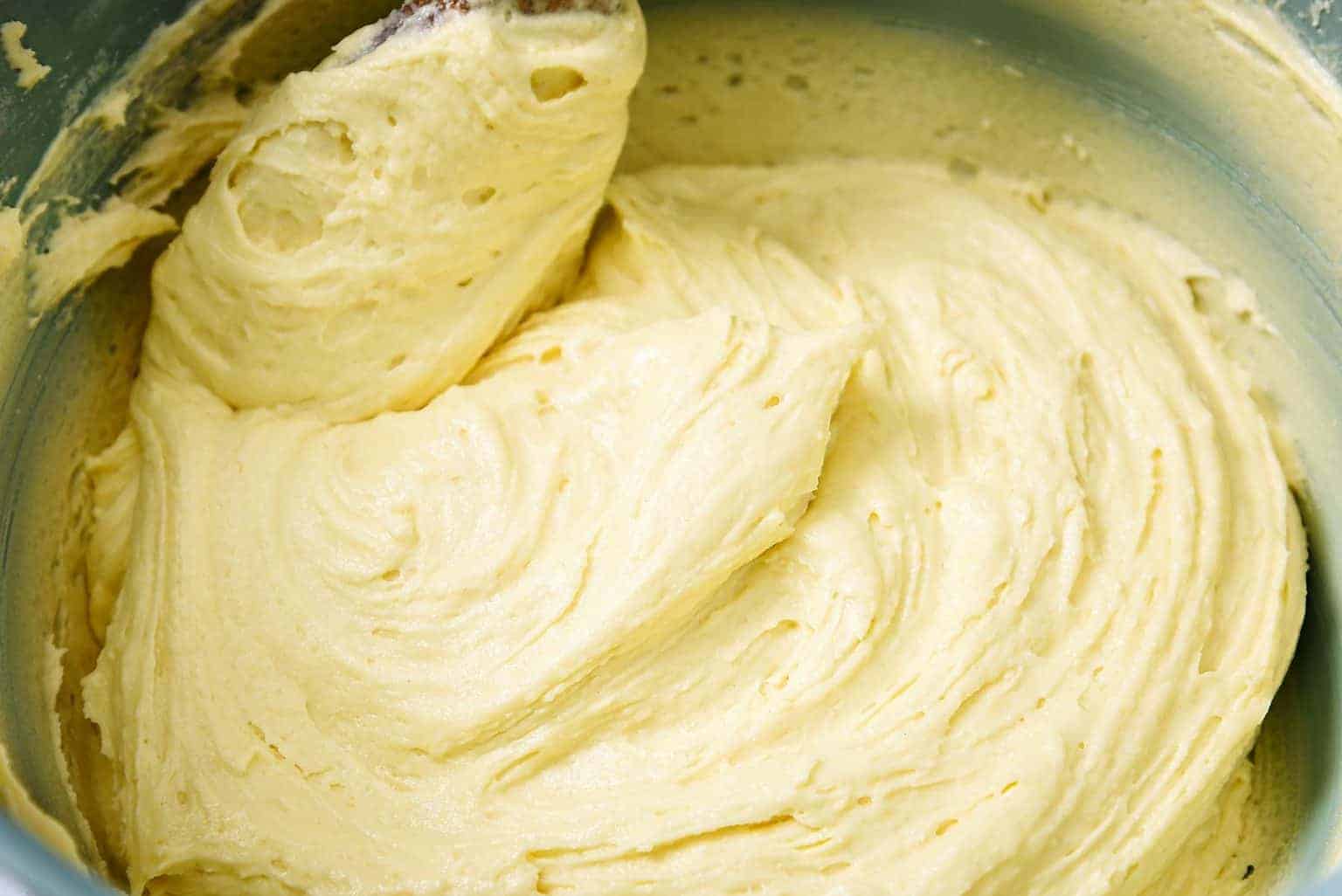 Easy Vegan Sponge Cake, with Lemon Butter Icing! - Especially Vegan